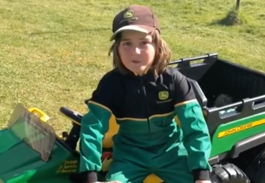 Farmers offer top tips to young boy who “would love to be a farmer ...