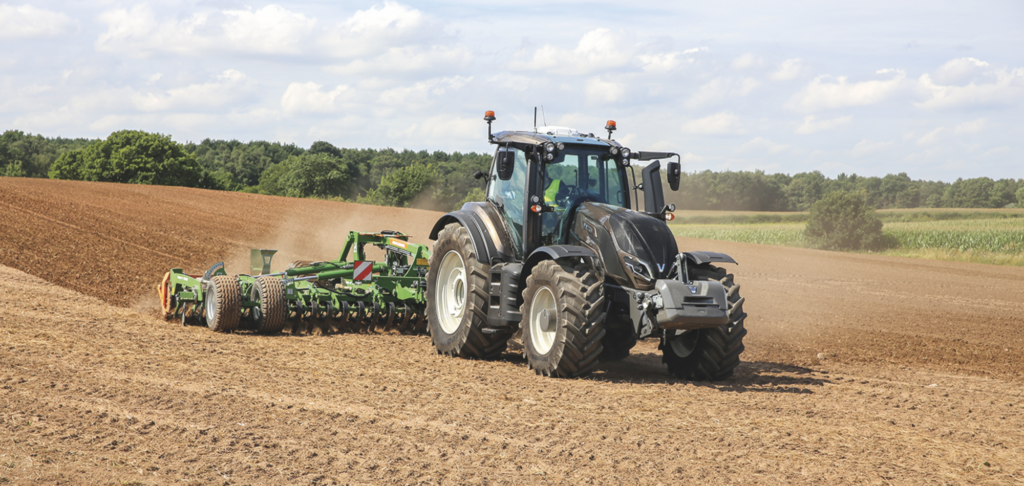 Tractor range upgrades increase appeal - Farmers Guide