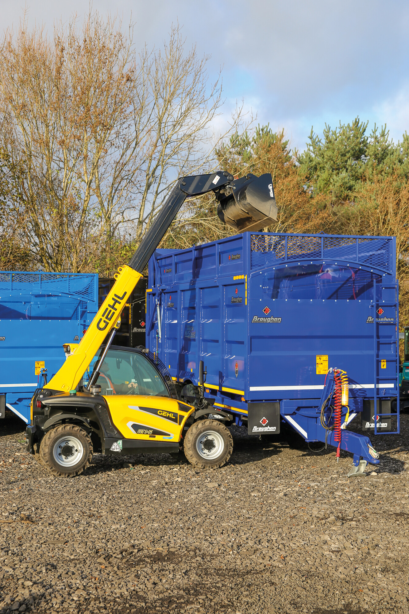 Ultra-compact, lightweight handlers with generous lift and reach ...