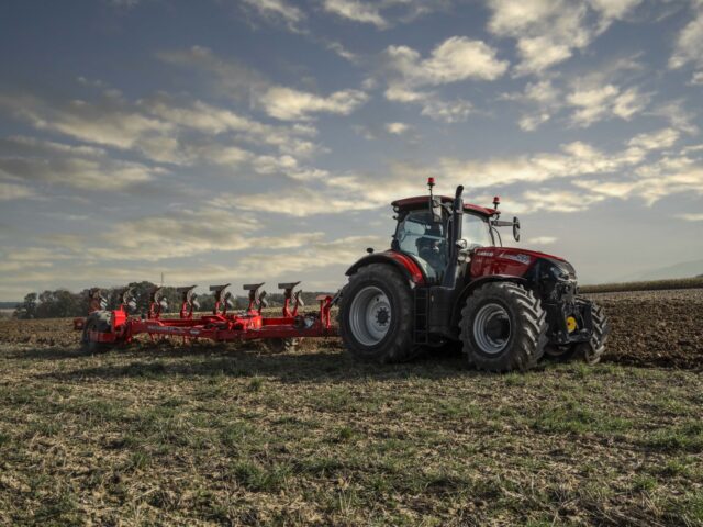 Latest Puma AFS Connect and Multicontroller tractors come with ...