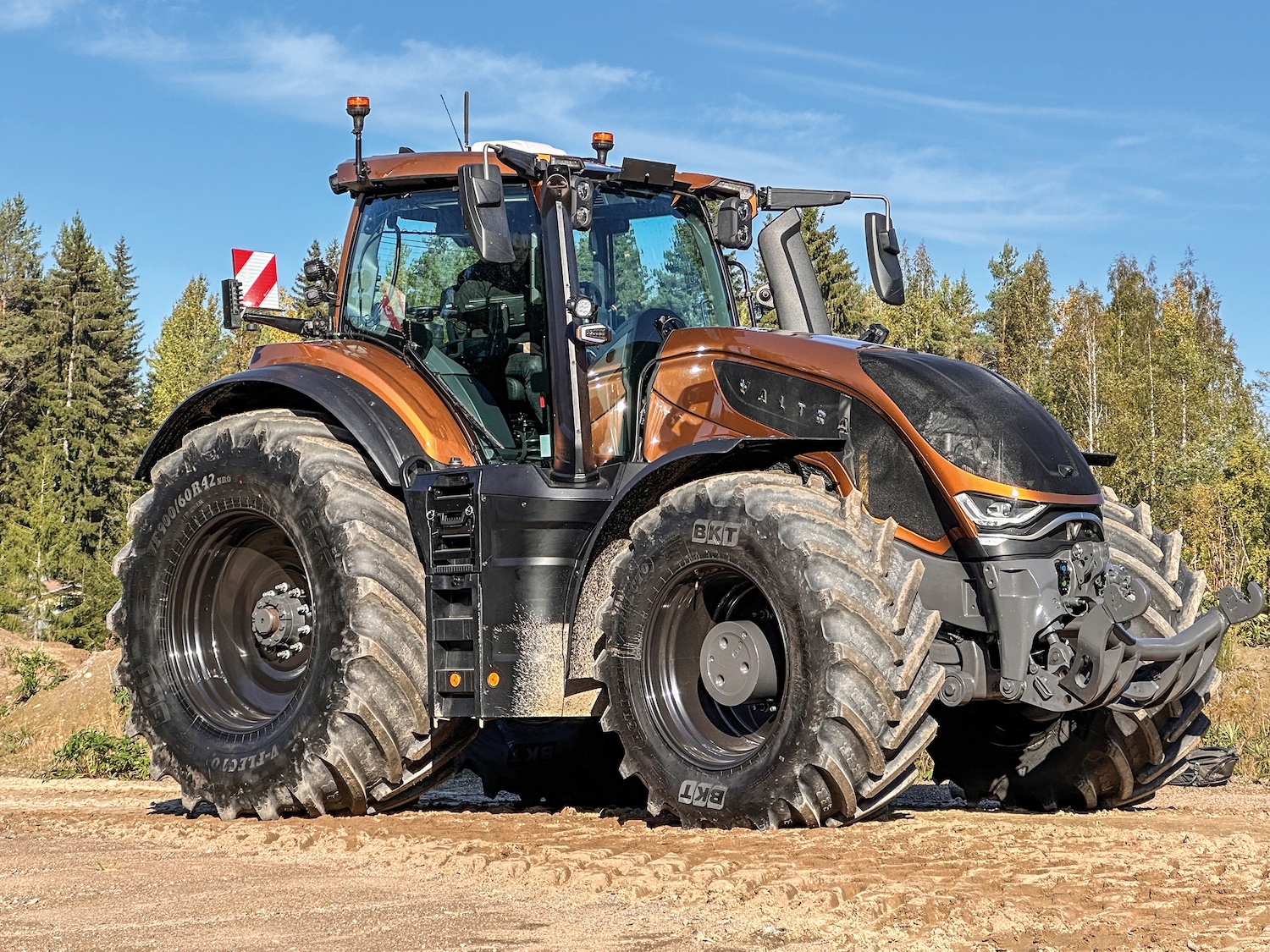 New Valtra flagship brings more comfort, features and power - Farmers Guide